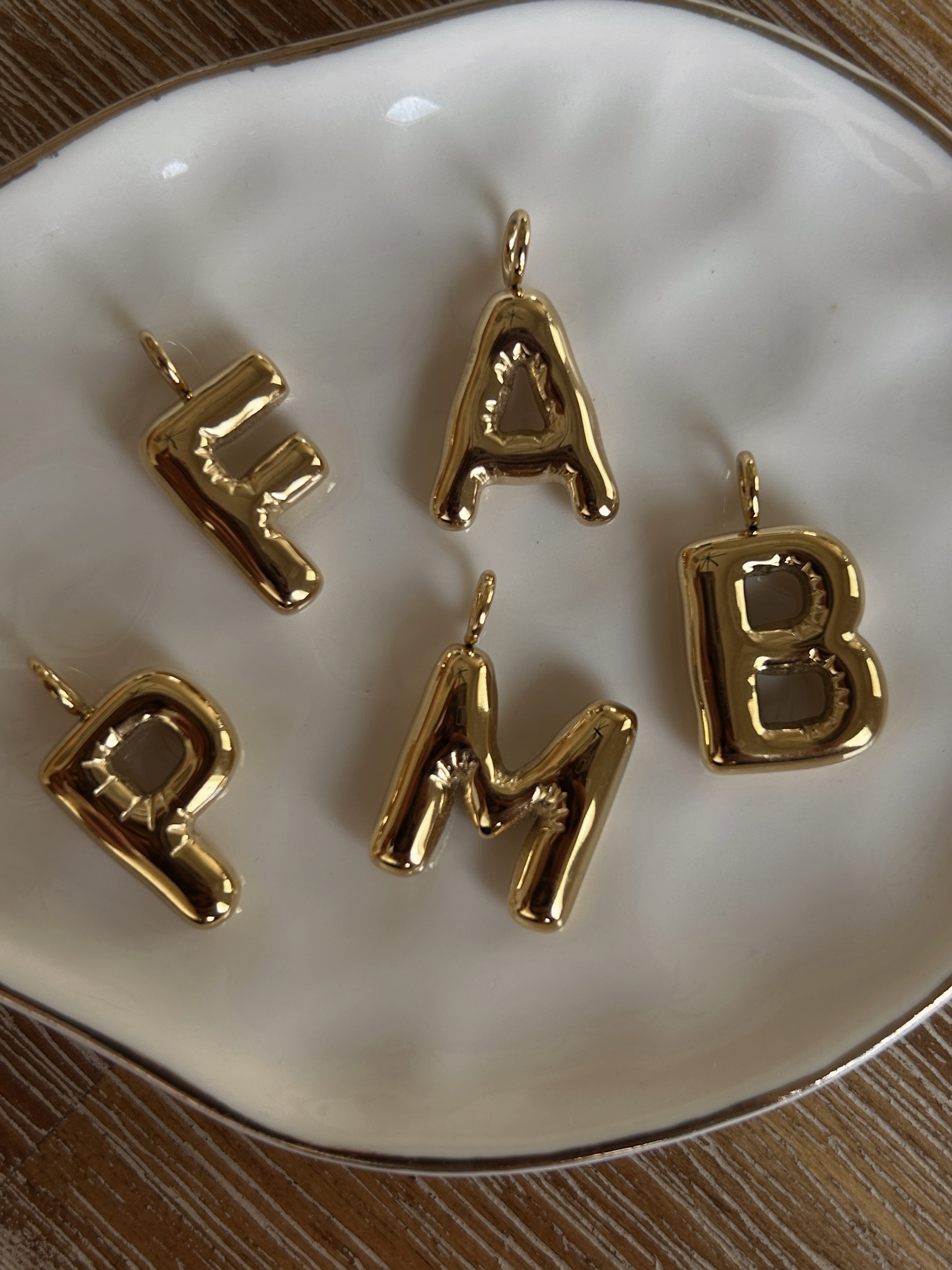 Bubble Letter – Modern Gal